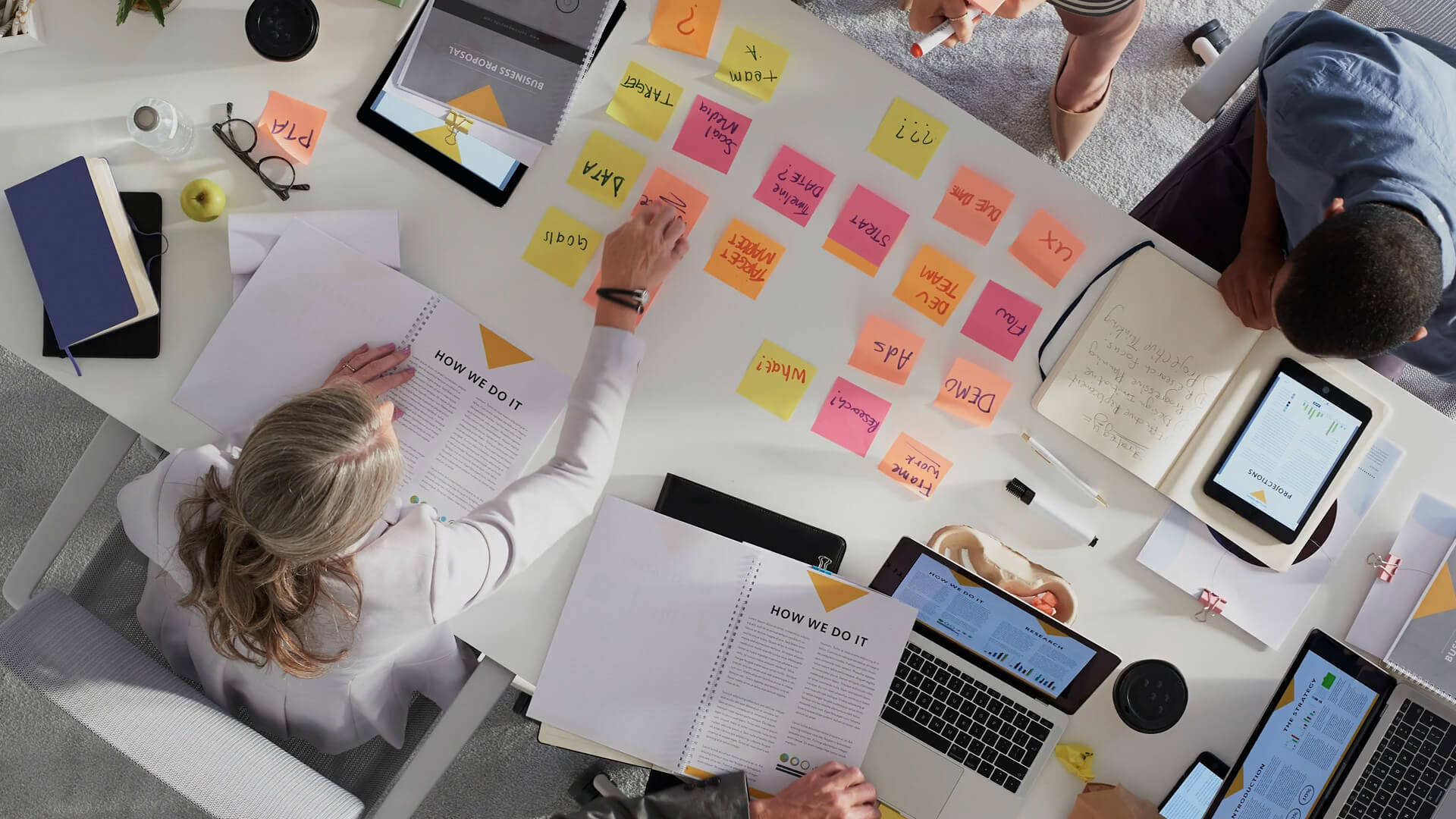 Leistungen - APACE Media